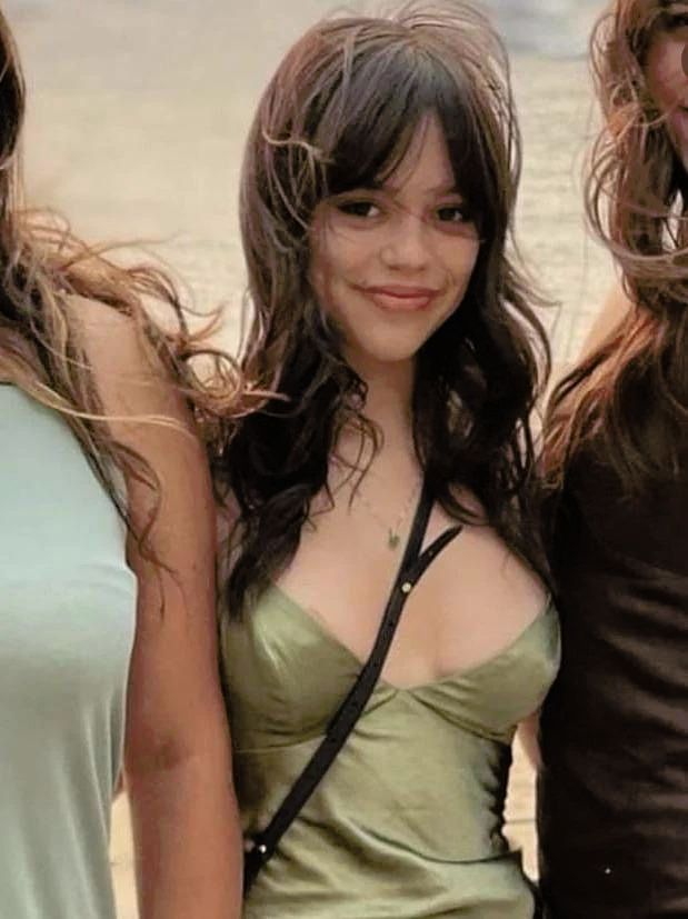 Jenna Ortega | Scrolller