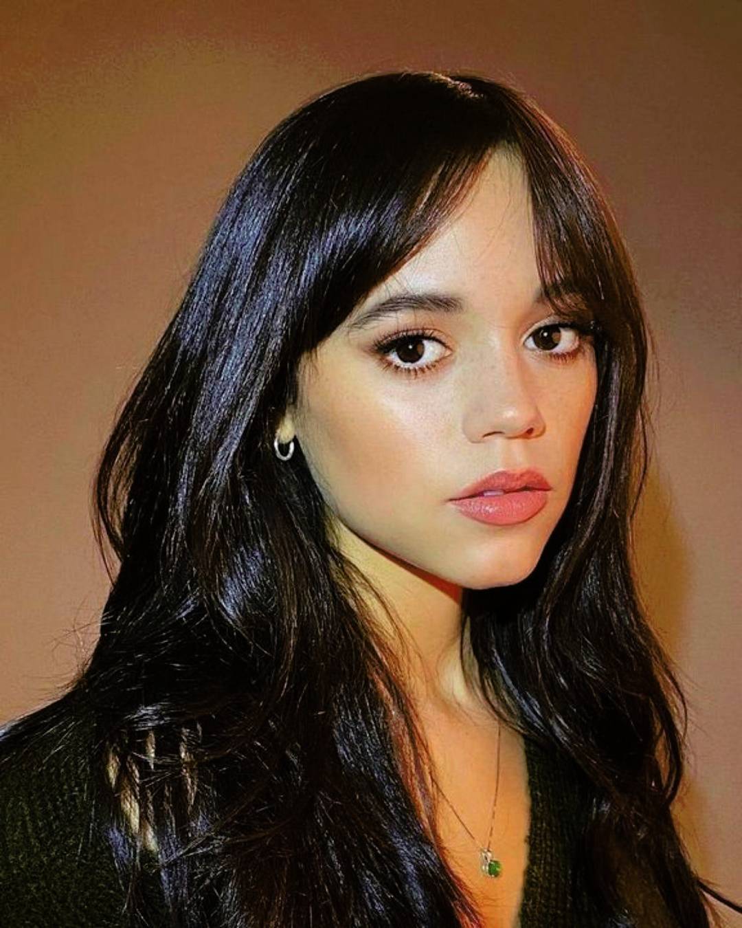 Jenna Ortega is gorgeous | Scrolller