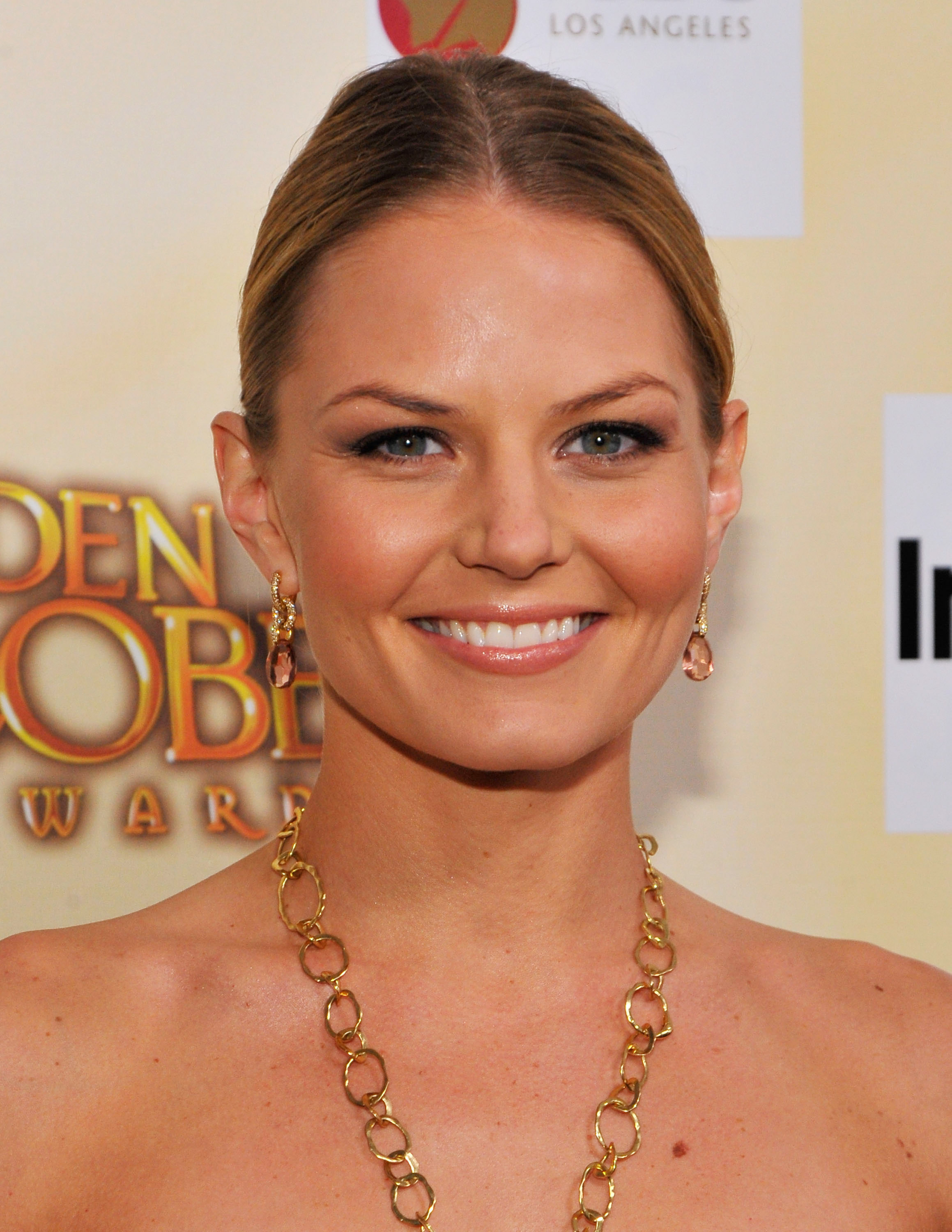 Jennifer Morrison | Scrolller