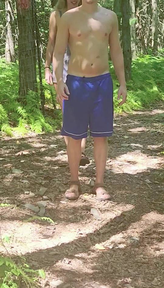 Jess pantsing Jamie again hehe | Scrolller