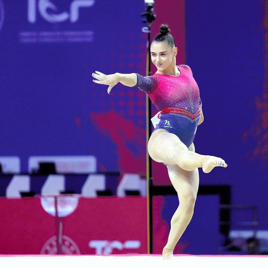 Jessica Gadirova - British elite gymnast | Scrolller