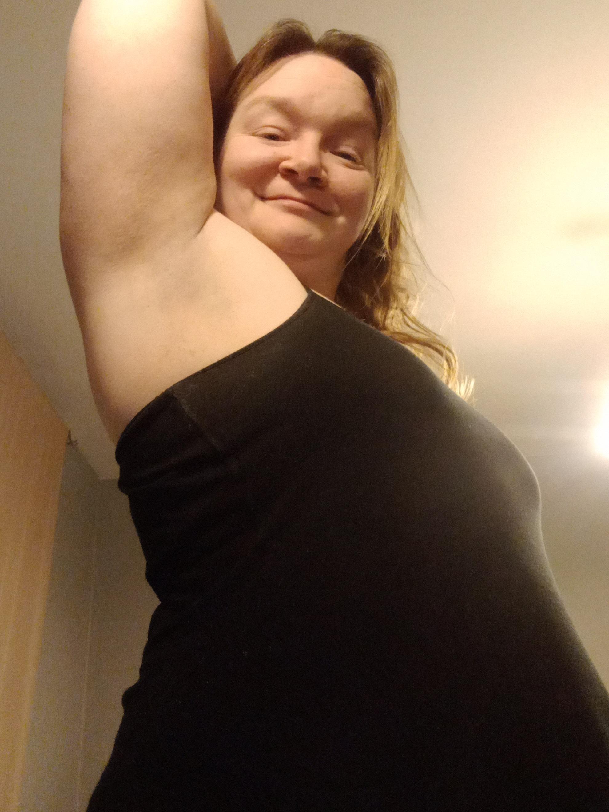 just a quick look | Scrolller