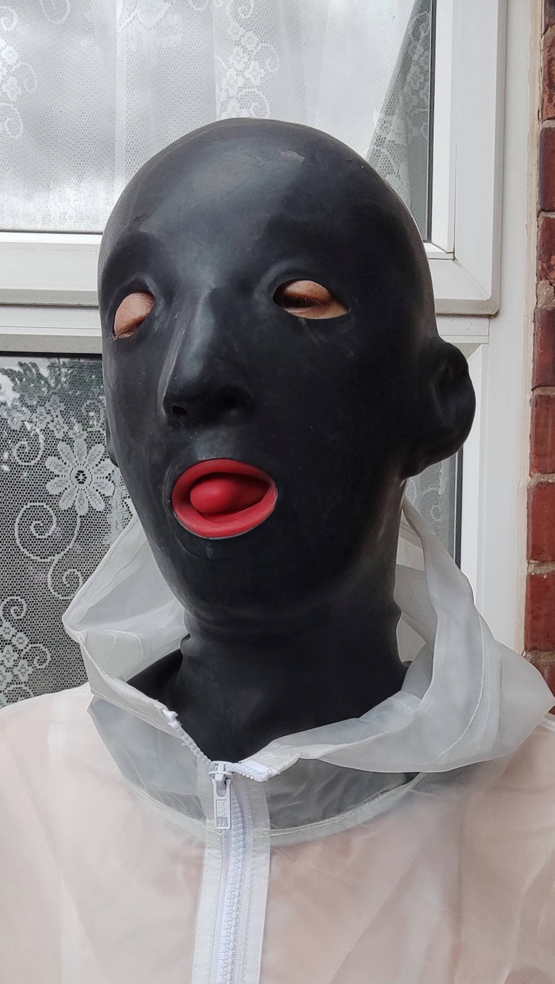 Just Arrived Nose Tubes And Mouth Gag Feel A Bit Strange To Start With Scrolller