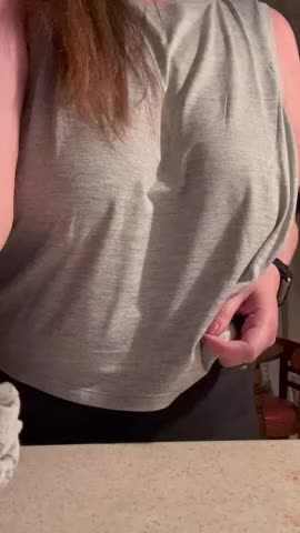 Just dropping in to say hi 😁 | Scrolller