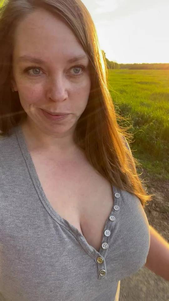 Just enjoying the golden hour! | Scrolller