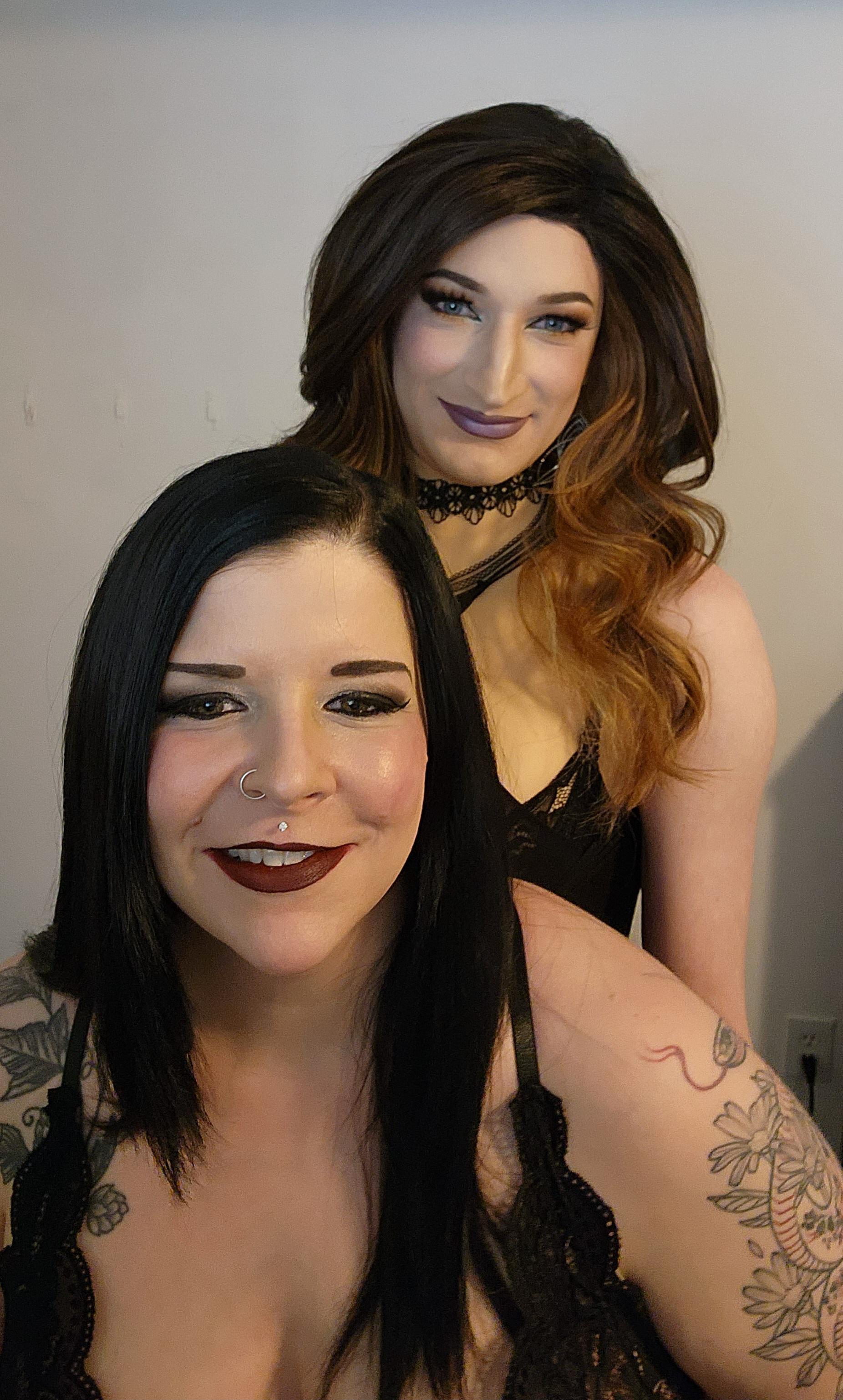 just me and the wife playing dress up | Scrolller