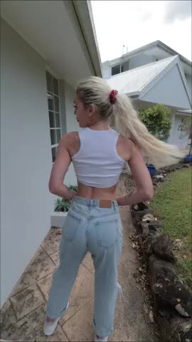 just posting my butt so i can help you bust | Scrolller