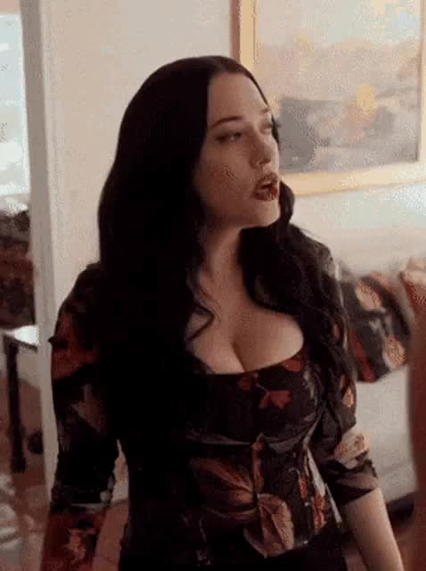 Kat Dennings | Scrolller