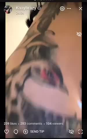 Kay (Live) | Scrolller