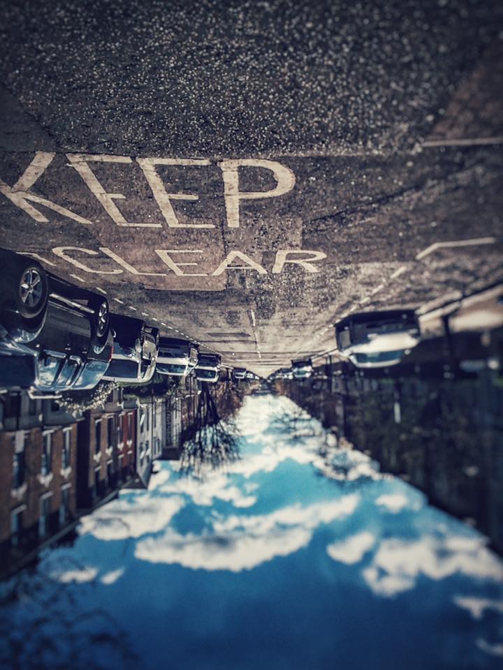 Keep clear | Scrolller