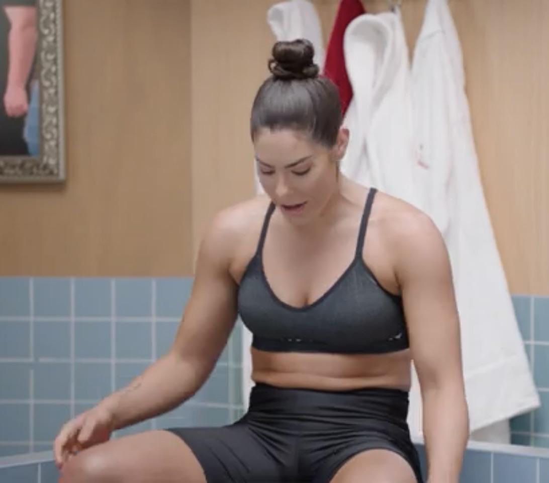 Kelsey Plum cameltoe | Scrolller