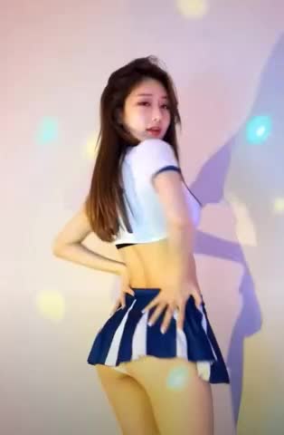 Korean Dancing | Scrolller