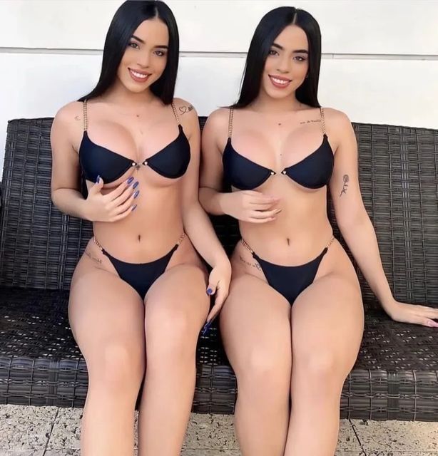 Latin twin sisters | Scrolller