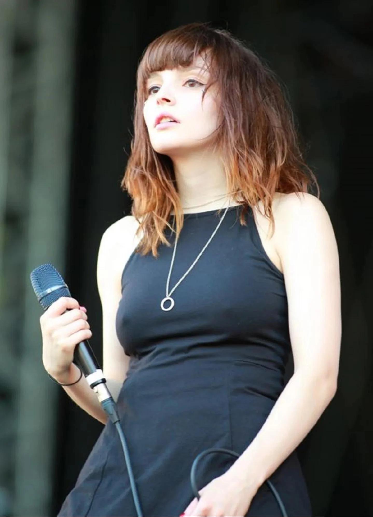 Chvrches Singer