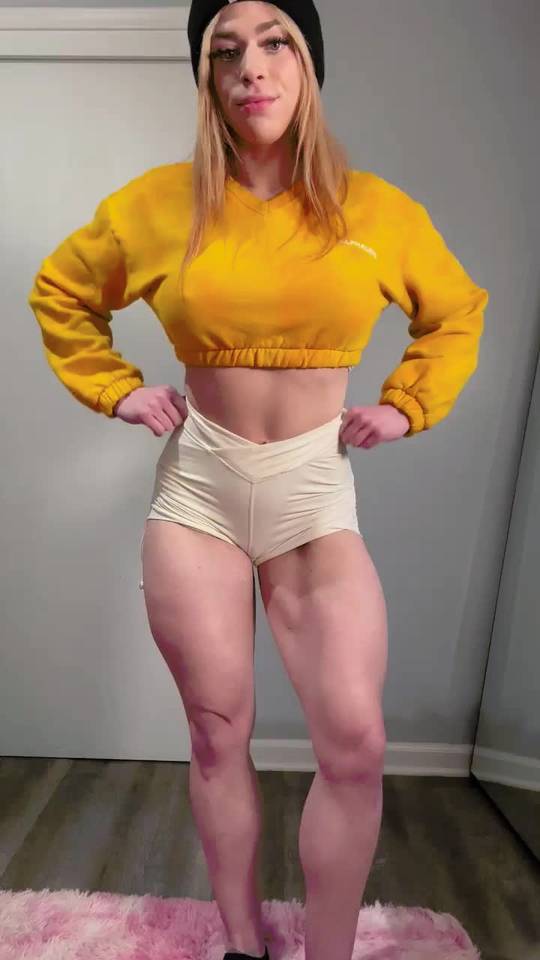 Legs built to smother | Scrolller