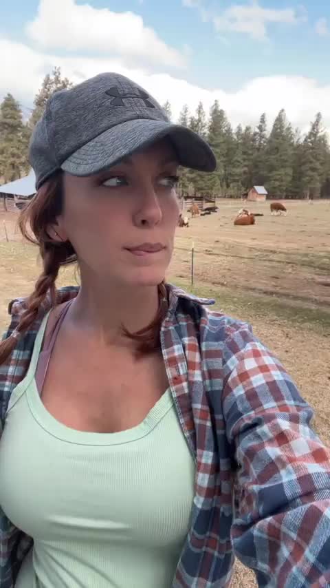 Let’s sneak off to the barn | Scrolller