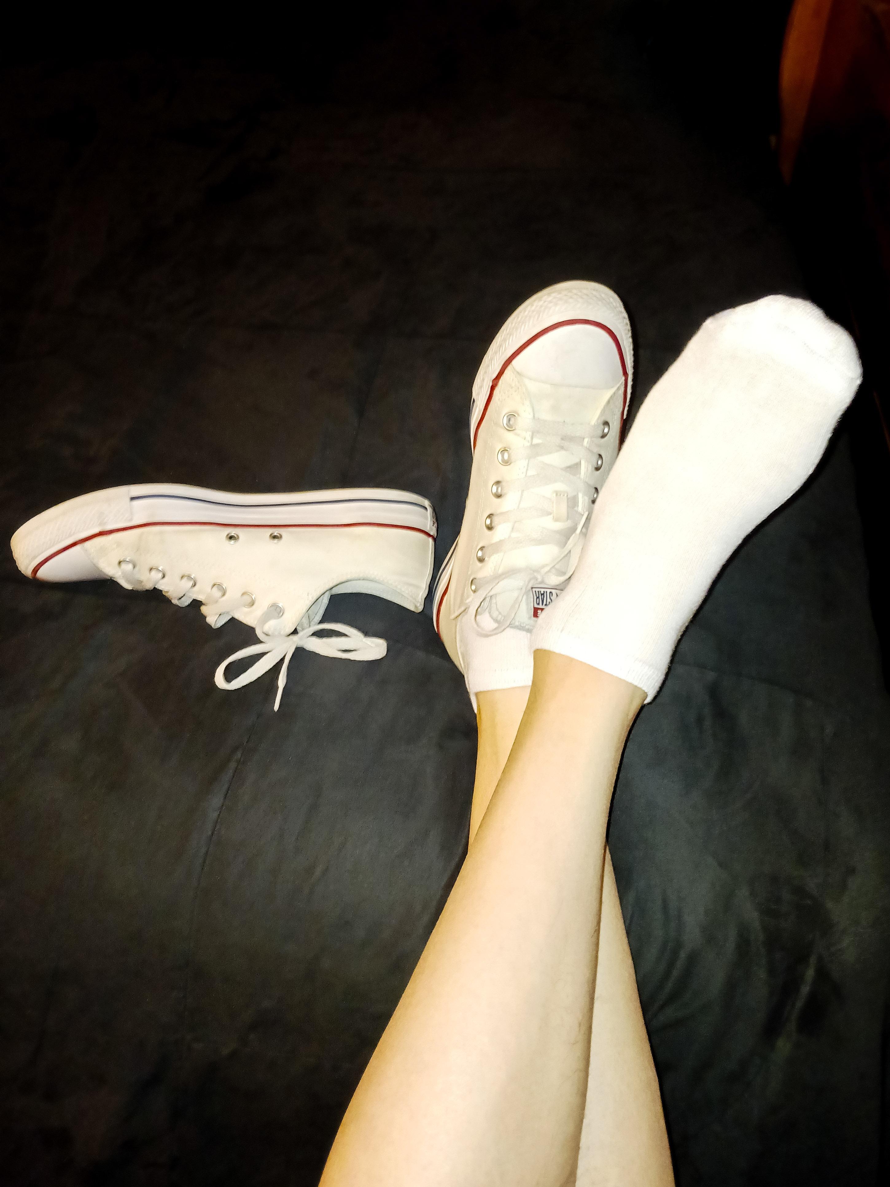 ...let's have a Converse-sation. | Scrolller