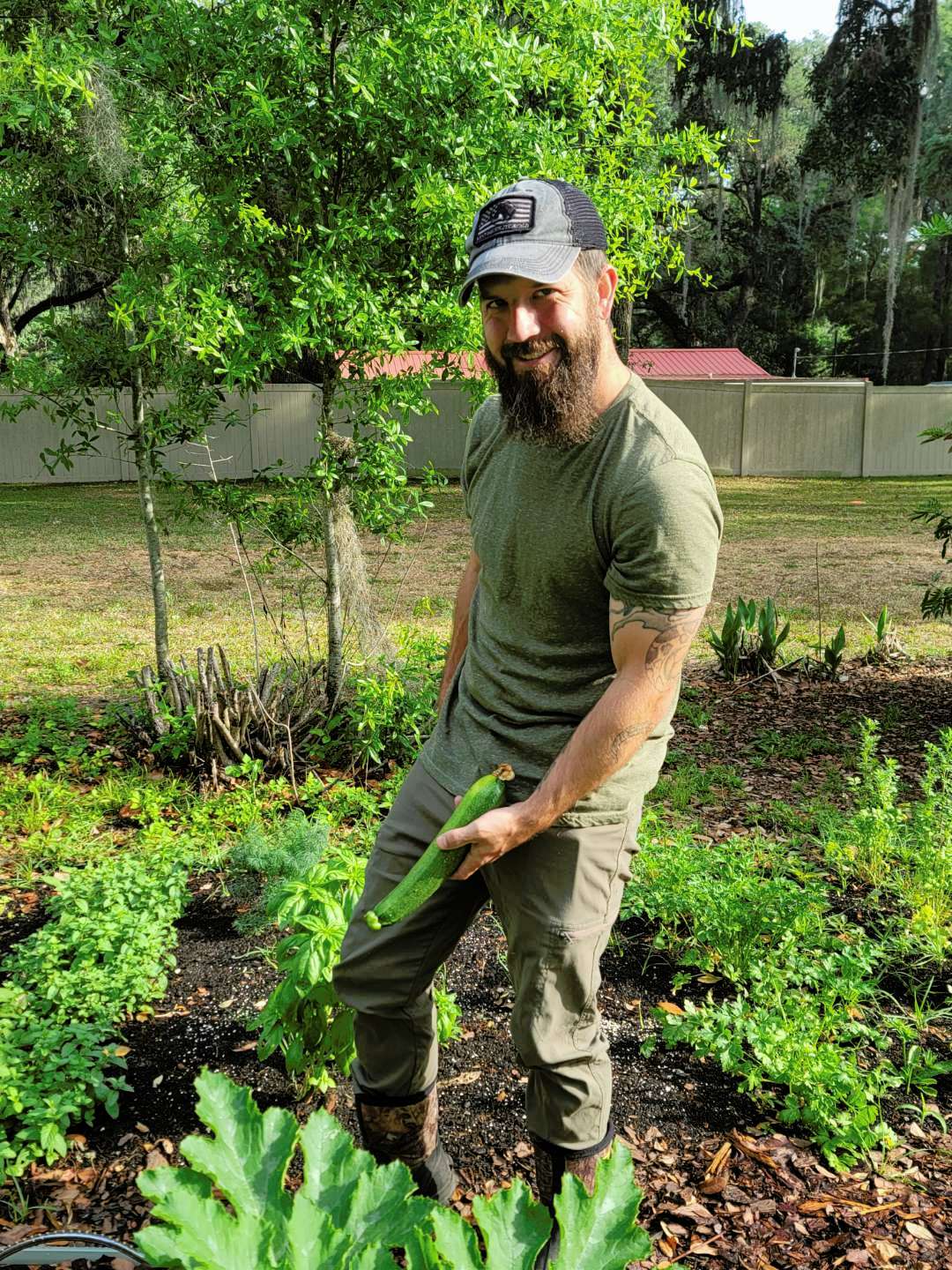 Let's have some fun in the garden | Scrolller