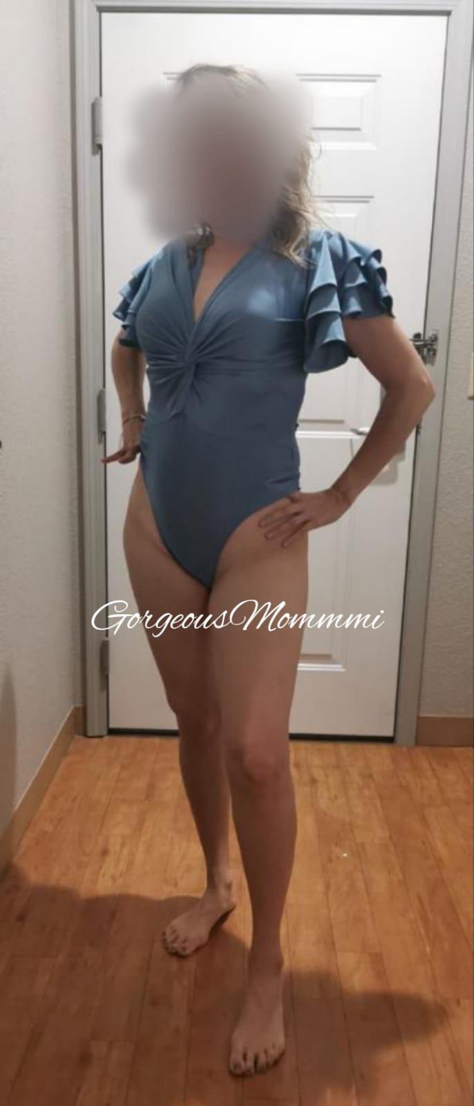 lets make some moves | Scrolller