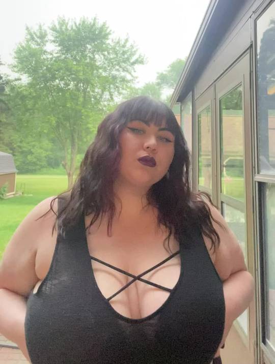 Letting the girls out | Scrolller