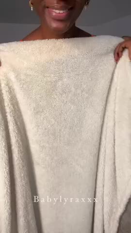 Lick me up like an orange popsicle | Scrolller