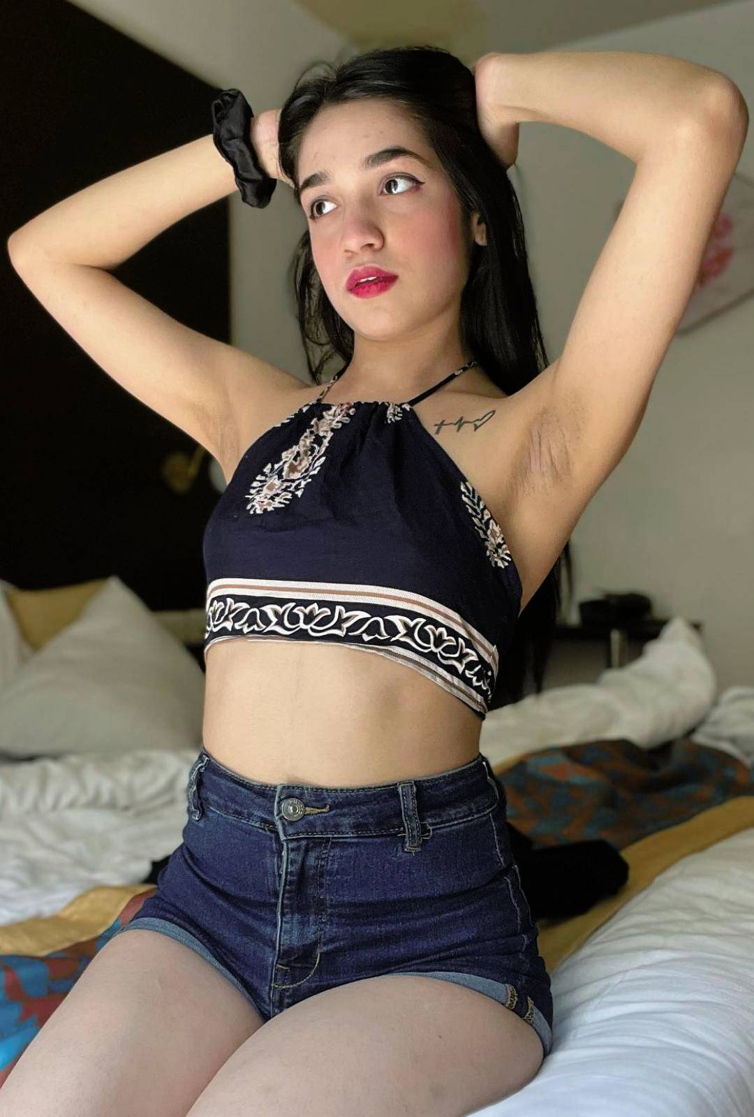 Lickable pits | Scrolller