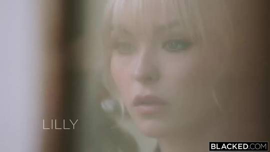 Lilly Bell - People Pleaser | Scrolller