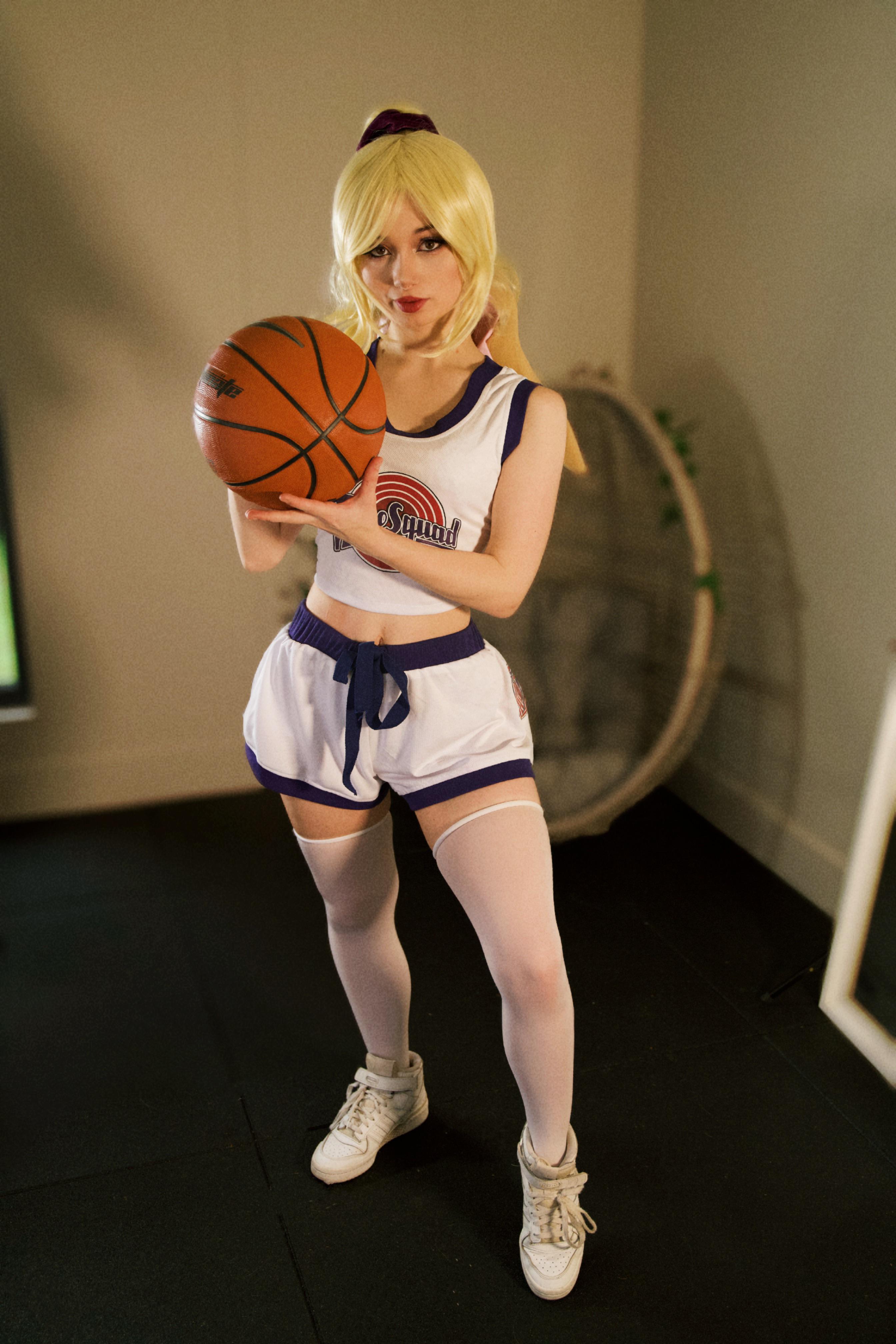 Lola Bunny from Spacejam by Pixiecat | Scrolller