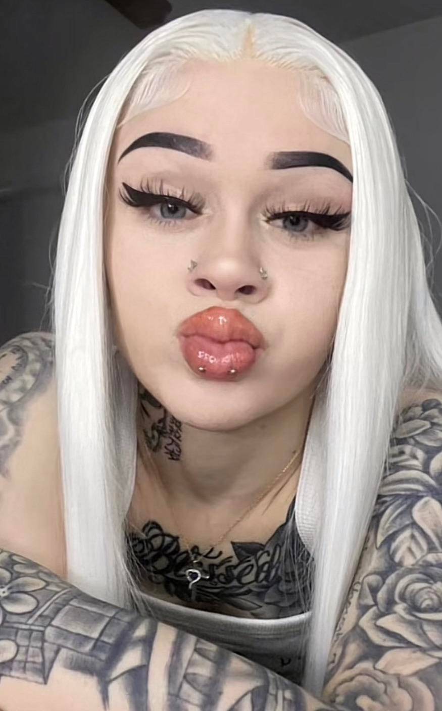 LOVE AT FIRST SIGHT | Scrolller