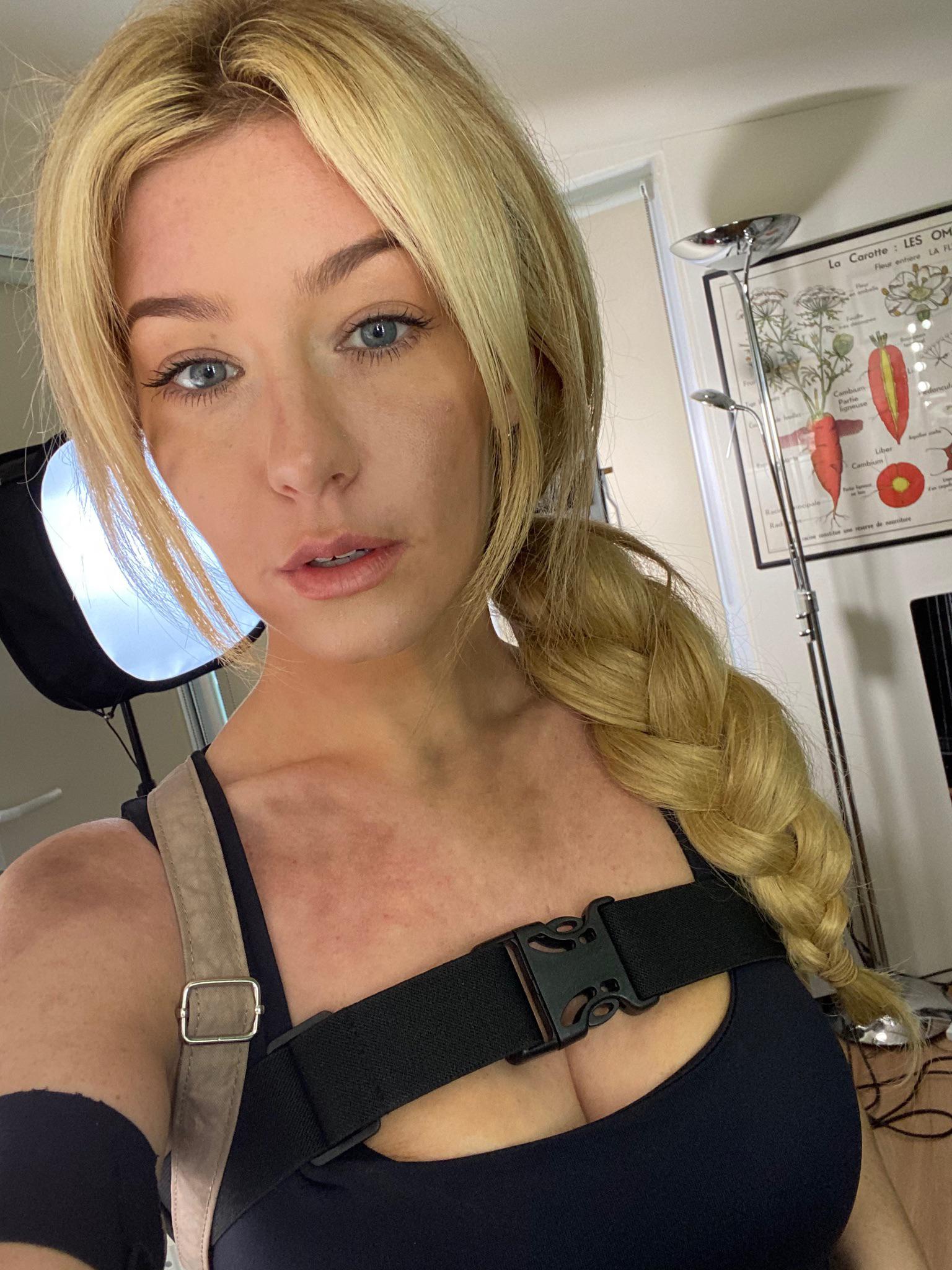 Lucy Croft | Scrolller