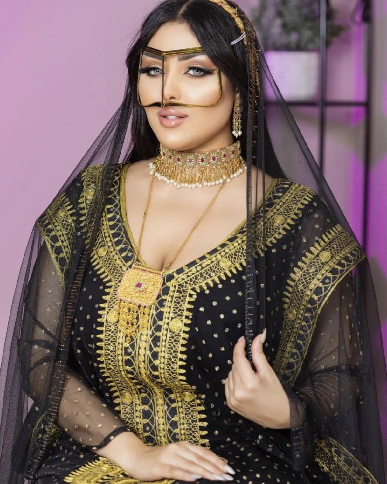 Made for ? | Scrolller