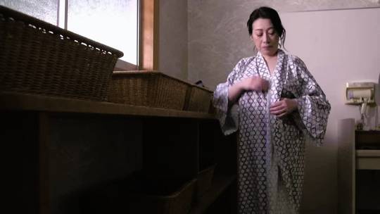 Maiko Kashiwagi Enjoying an Outdoor Hot Spring Alone with Her Lovely Mom-Bod (NEM-004) | Scrolller