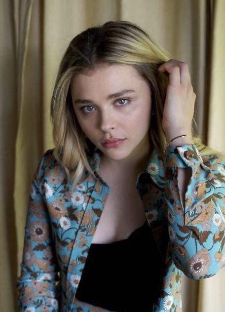 Make me jerk to Chloe grace moretz or any of your favourite celebs | Scrolller
