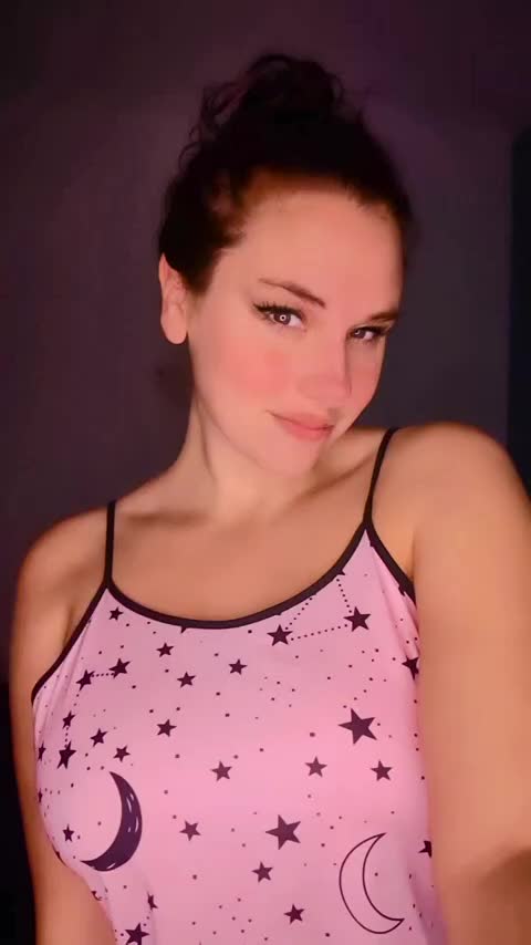 Marilyn does a titty drop before going to bed! Did she do it right? | Scrolller