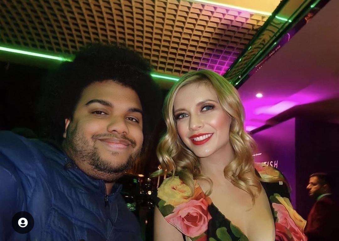 Meeting Rachel | Scrolller