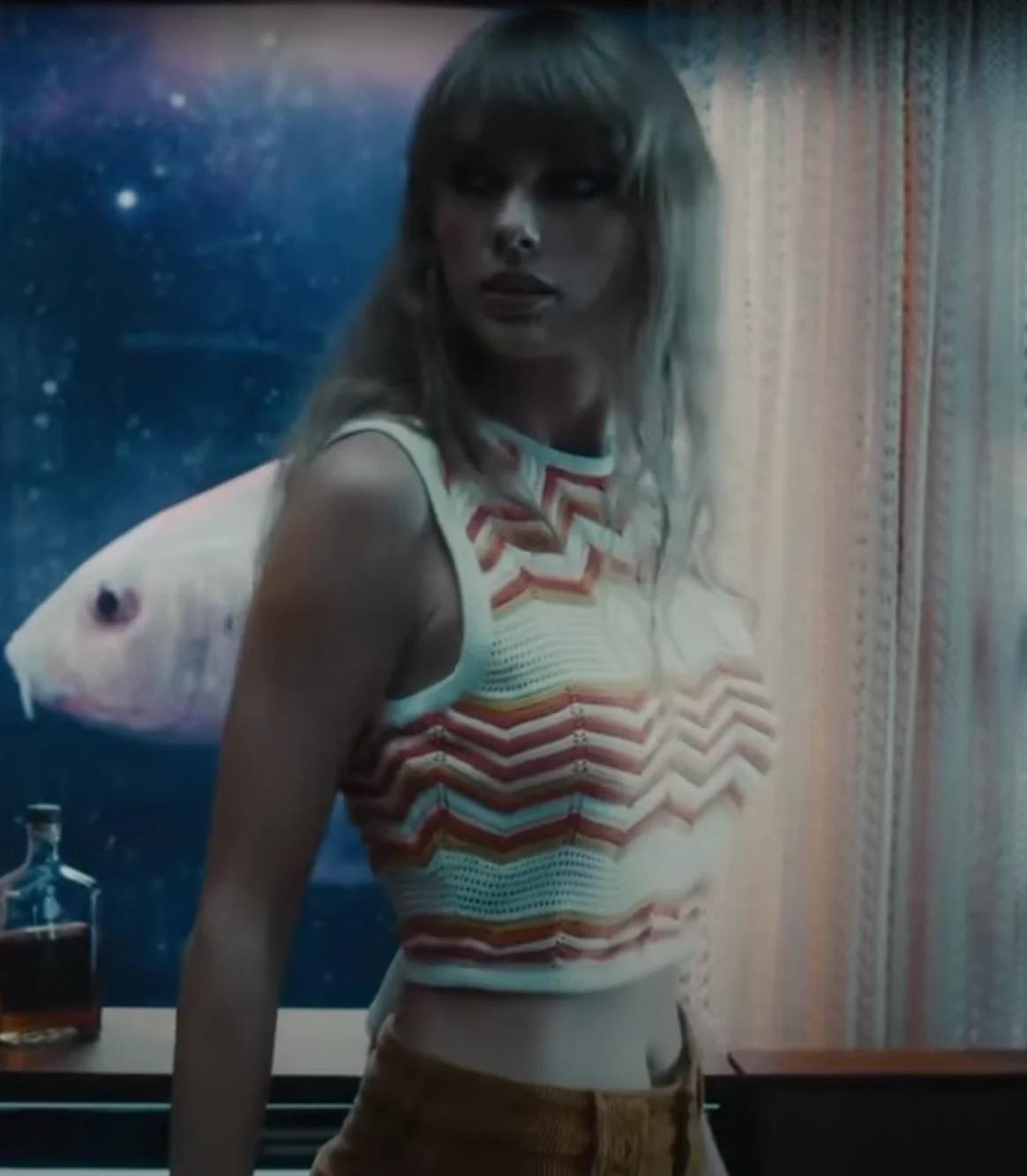 Midriff on display in Lavender Haze music video | Scrolller