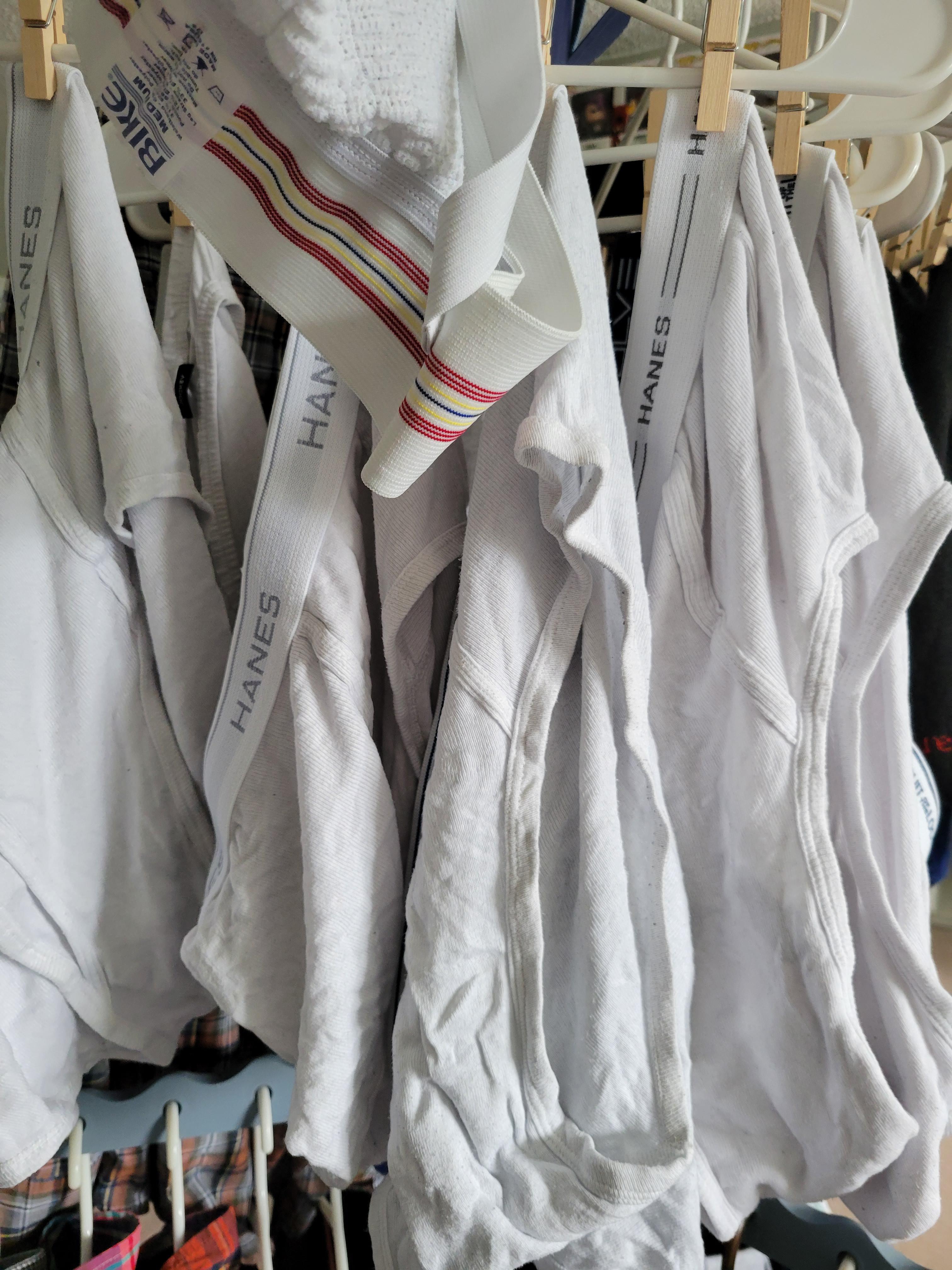 Might switch to hang drying my tighty whities 😃 | Scrolller