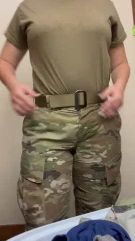 Military PAWG at your service | Scrolller