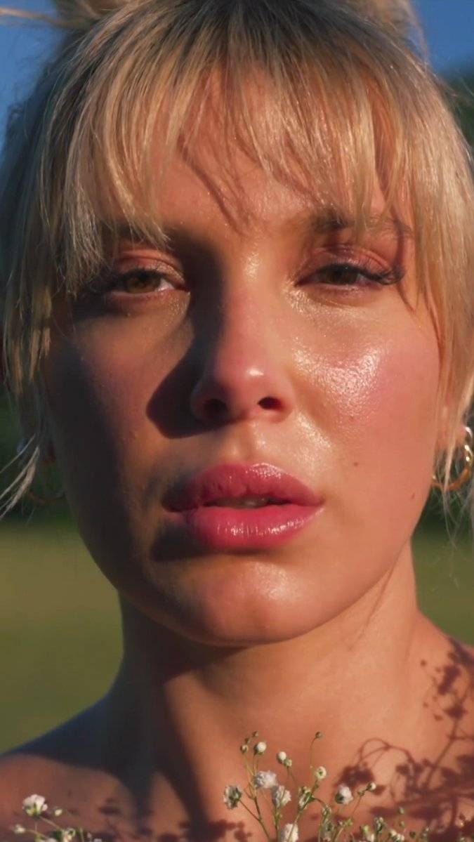 MILLIE BOBBY BROWN | Scrolller