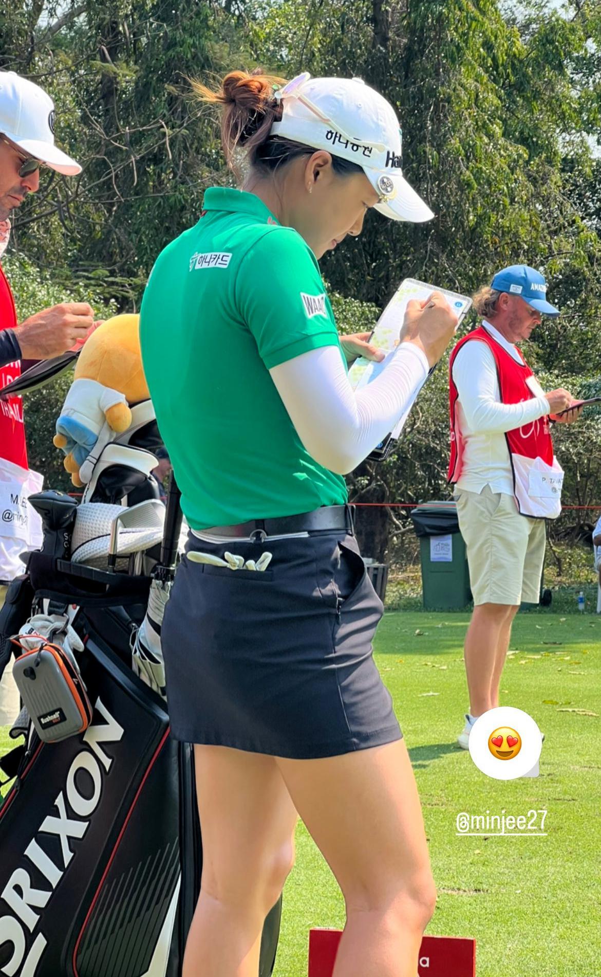 Minjee Lee | Scrolller