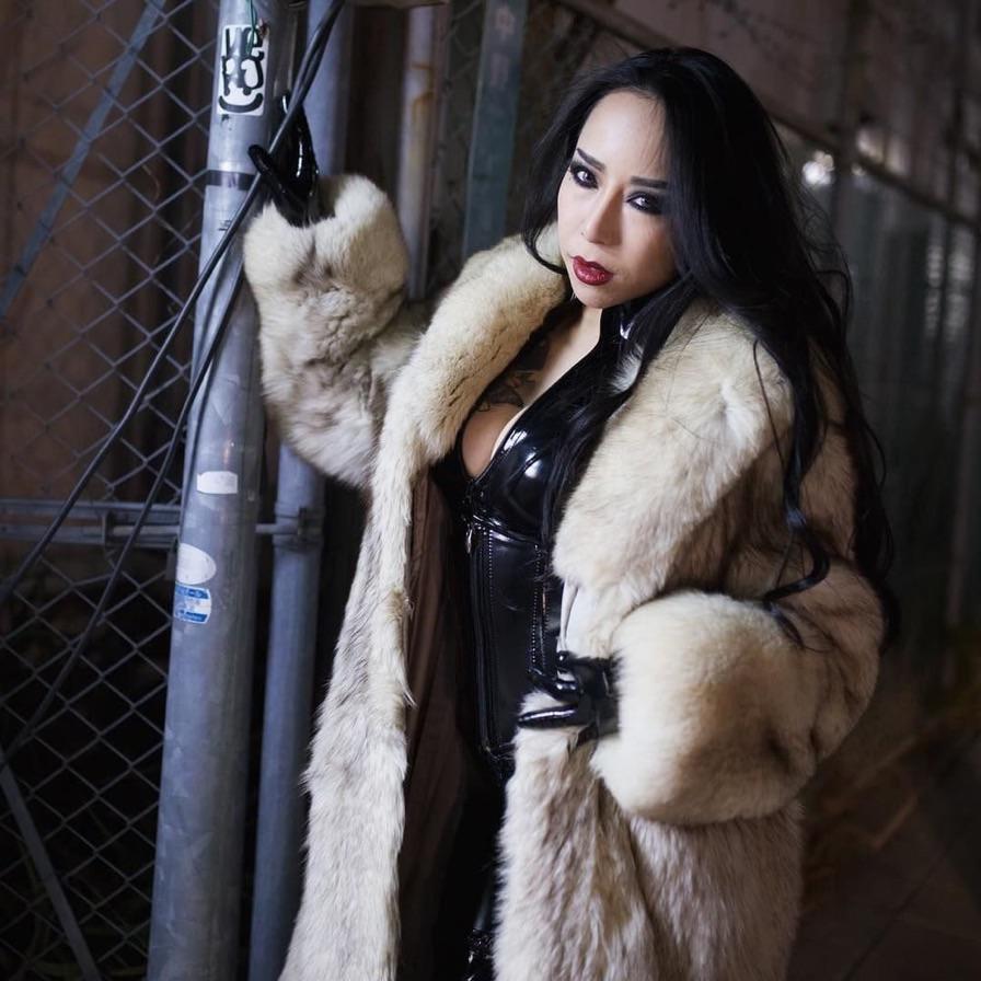 Mistress Youko | Scrolller