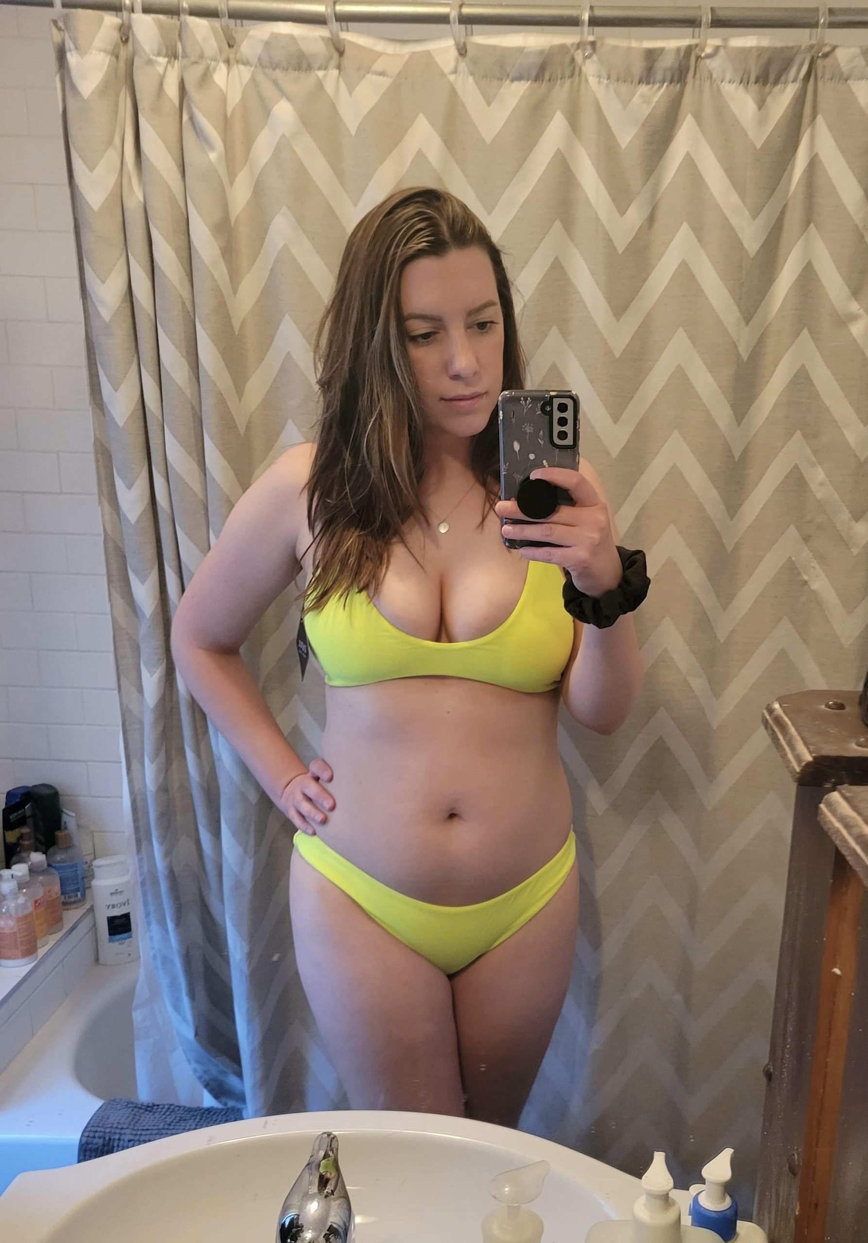 Molly 22 from Ohio State | Scrolller