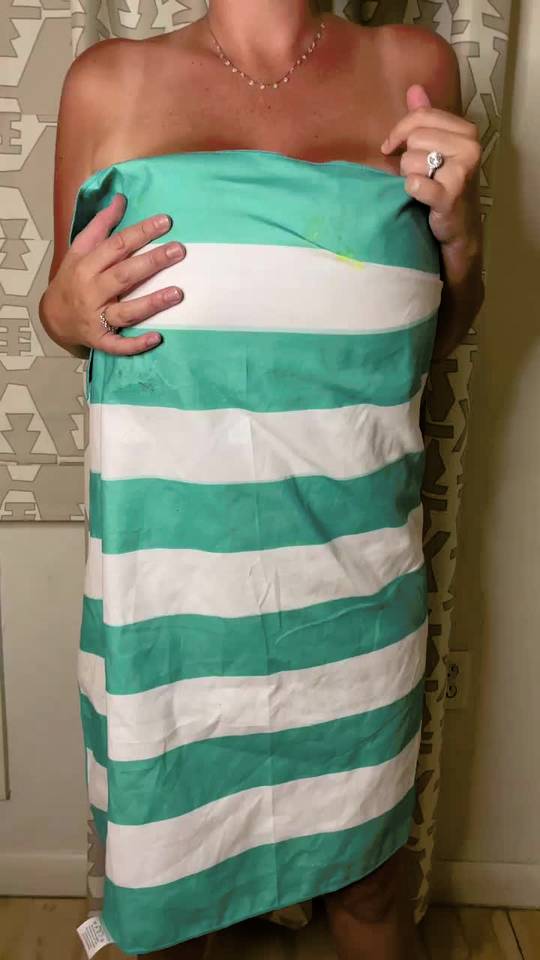 Mom of one with some big naturals f/33 | Scrolller