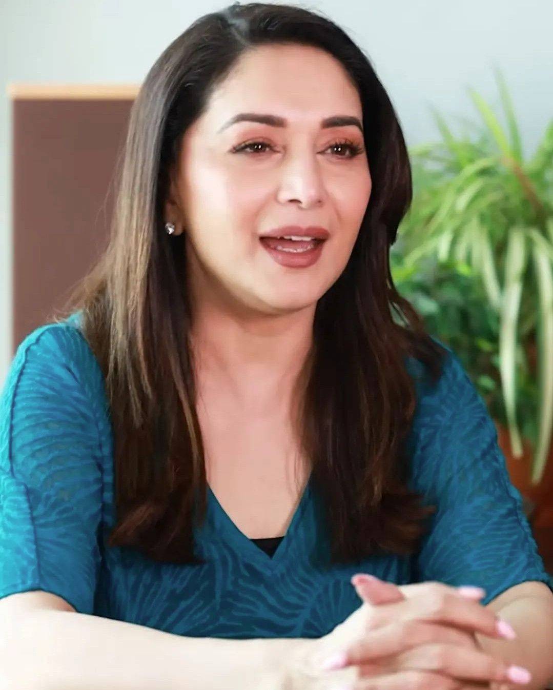 Most famous Dixit in the world | Scrolller