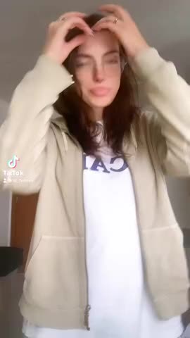 my body was built for breeding | Scrolller