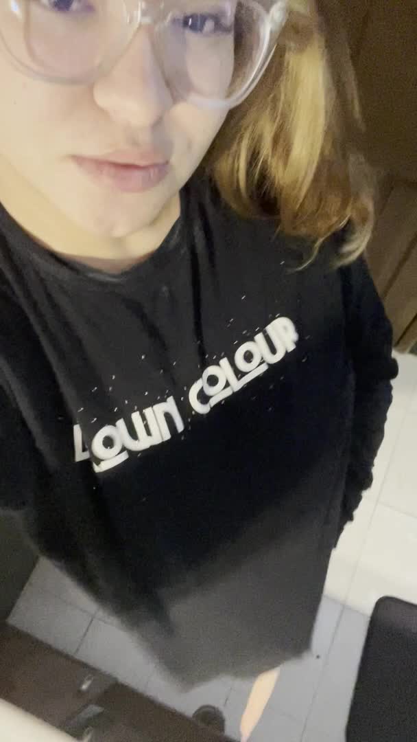 my boobs are reason enough to not do that diet | Scrolller