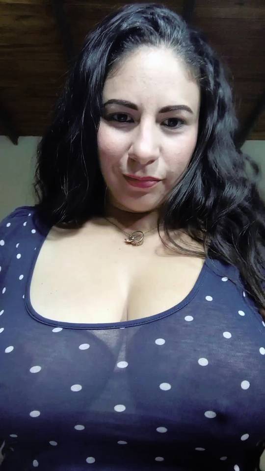 My boobs are so jiggly today | Scrolller