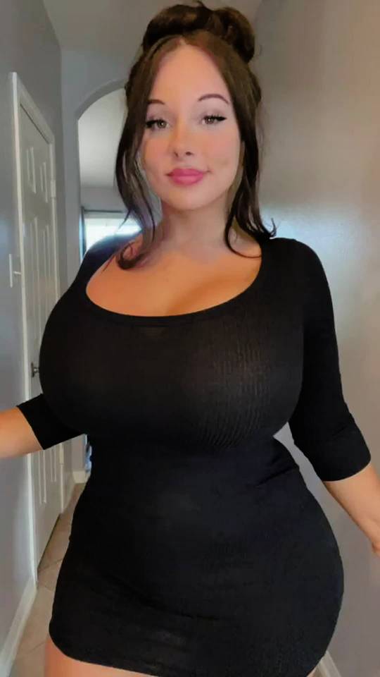 My goodness | Scrolller