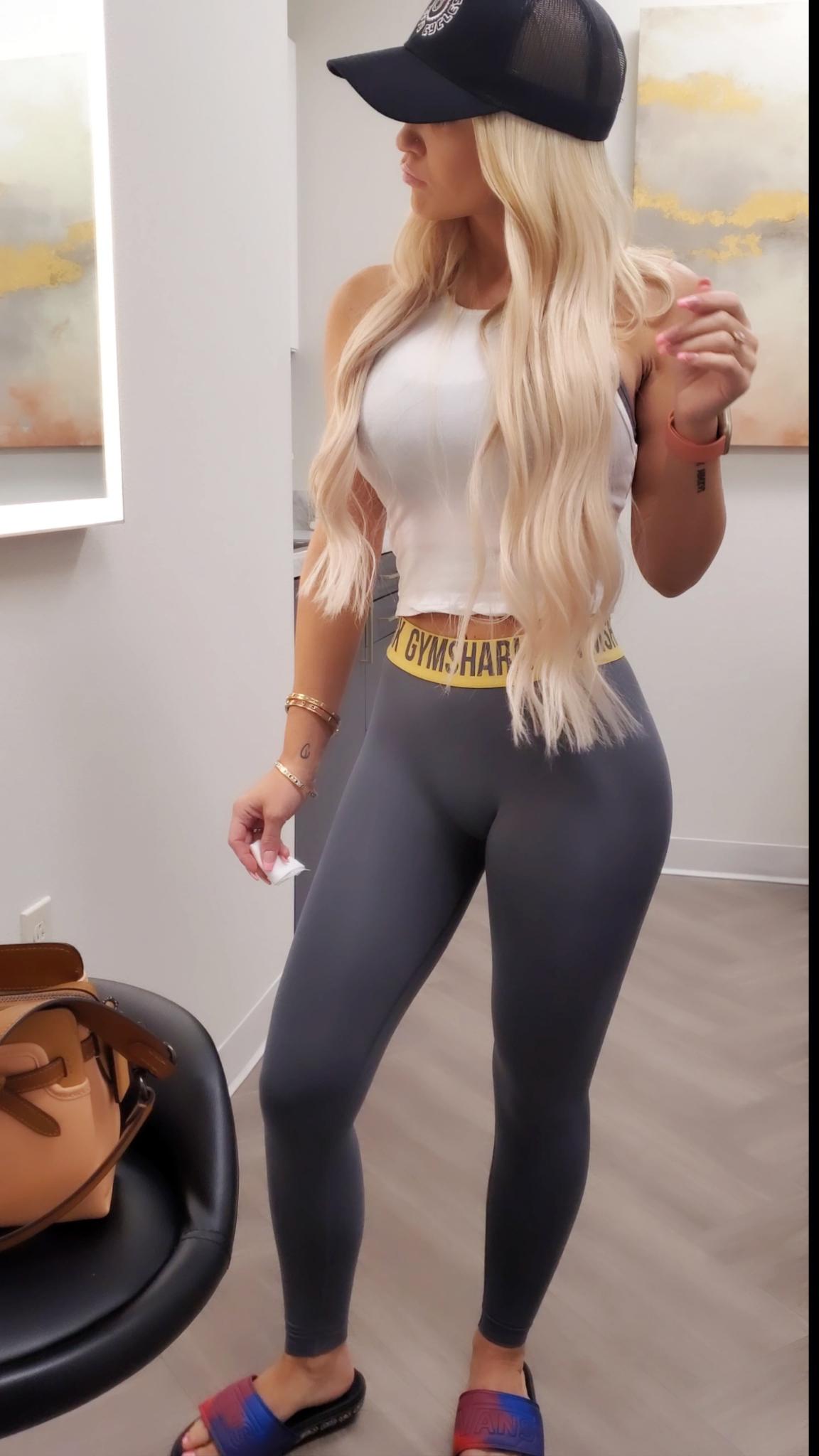 My Gymshark Yoga Pants feel sooooo good, wanna feel 😚 | Scrolller