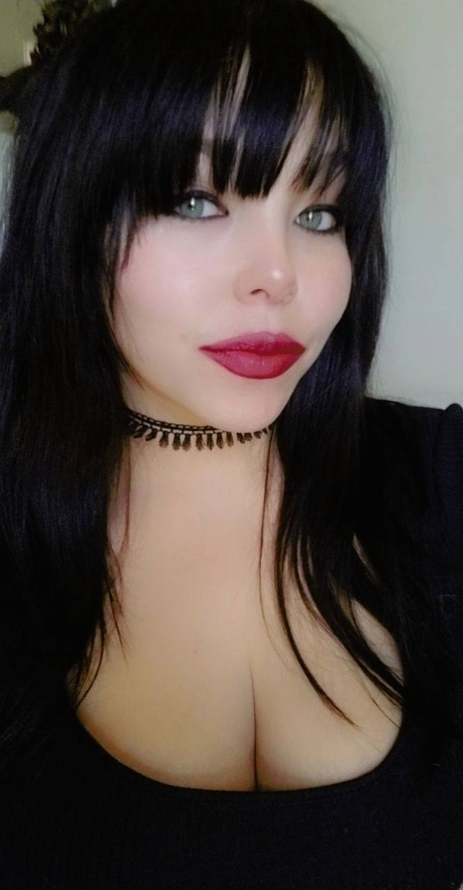 my new favorite choker!!! | Scrolller